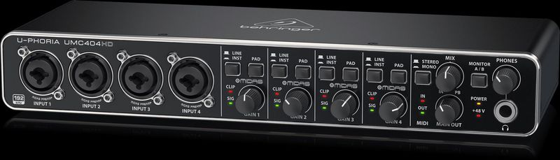 BEHRINGER Soundcard UMC404HD with MIDAS Preamp