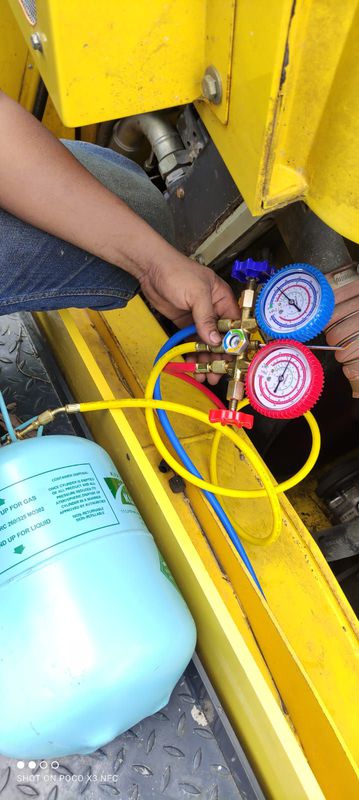 SERVICE AIR CONDITIONER ALAT BERAT DAN SARANA