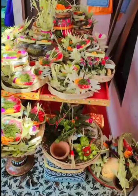 banteng tumpeng 7 bude cemeng klawu