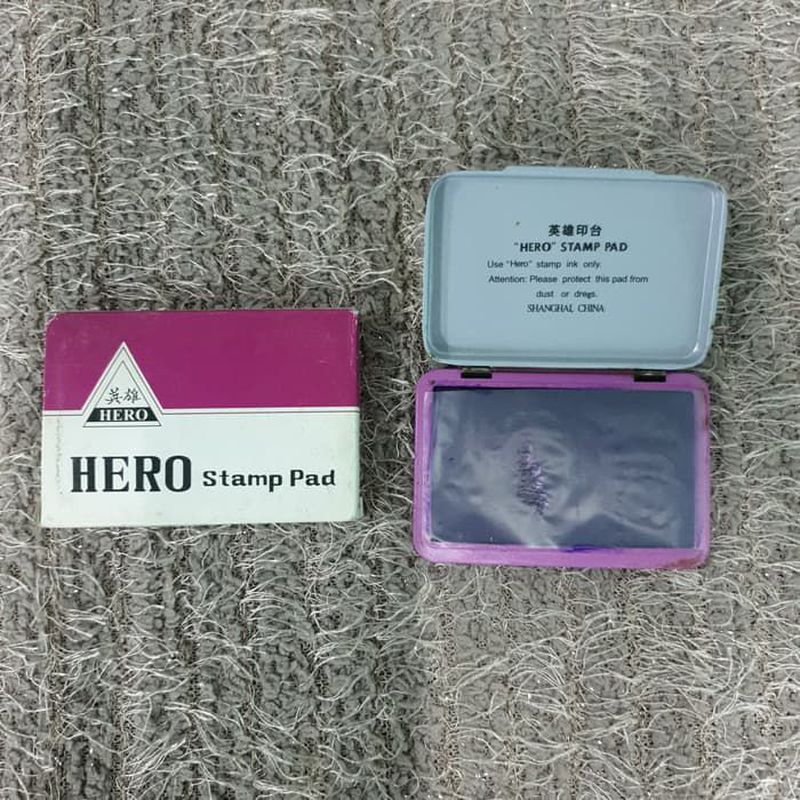 Bantalan Stempel Hero Kecil