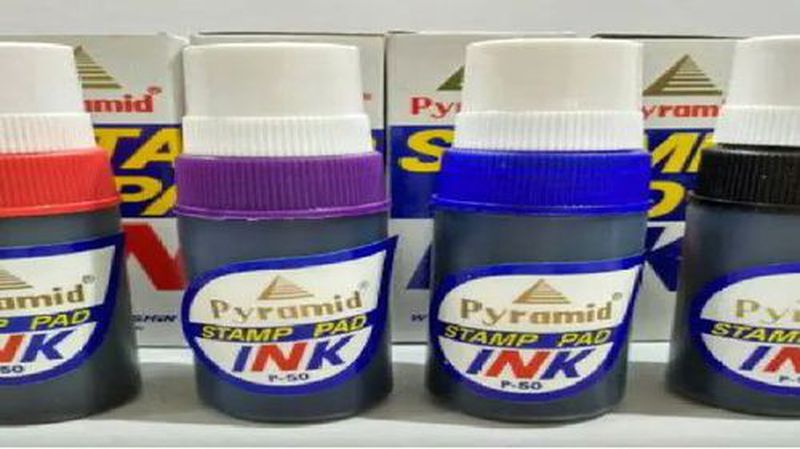 Tinta Stempel Warna Biru Pyramid
