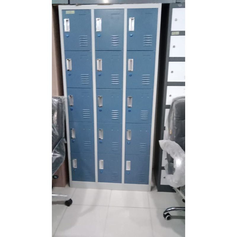 Locker 15 pintu merk Star Aj-205 L