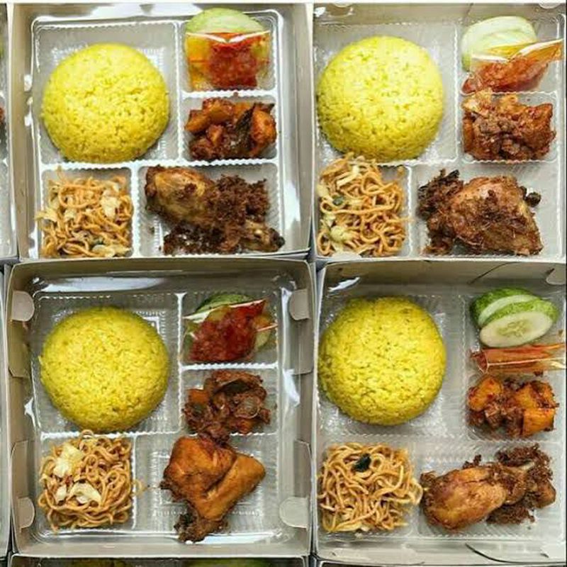 Nasi Kuning Kotak