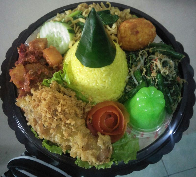 Tumini (Tumpeng Mini)