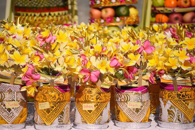 Daksina Hias Purnama