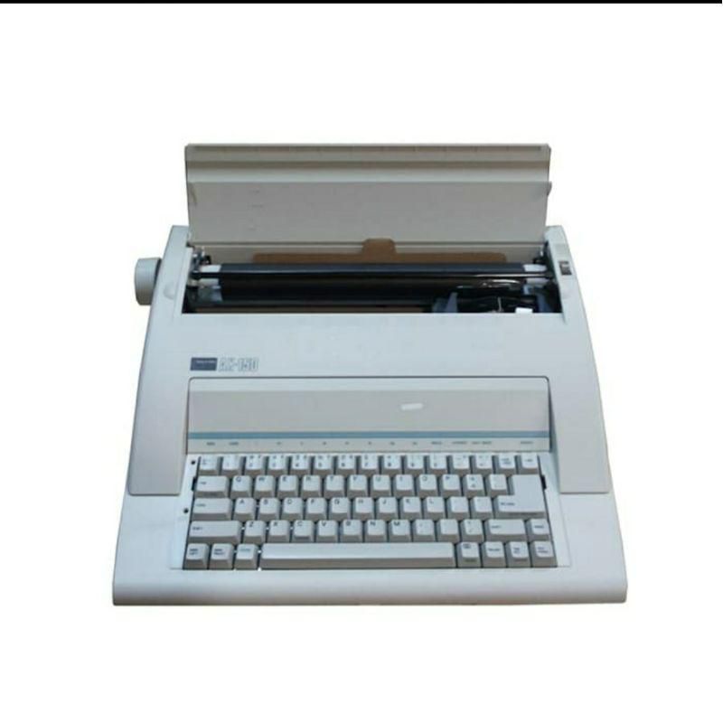 Electric Typewriter Machine/Mesin ketik listrik