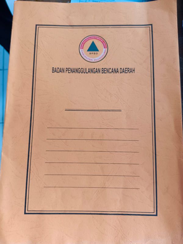 Cetak Map Berlogo - Hitam Putih