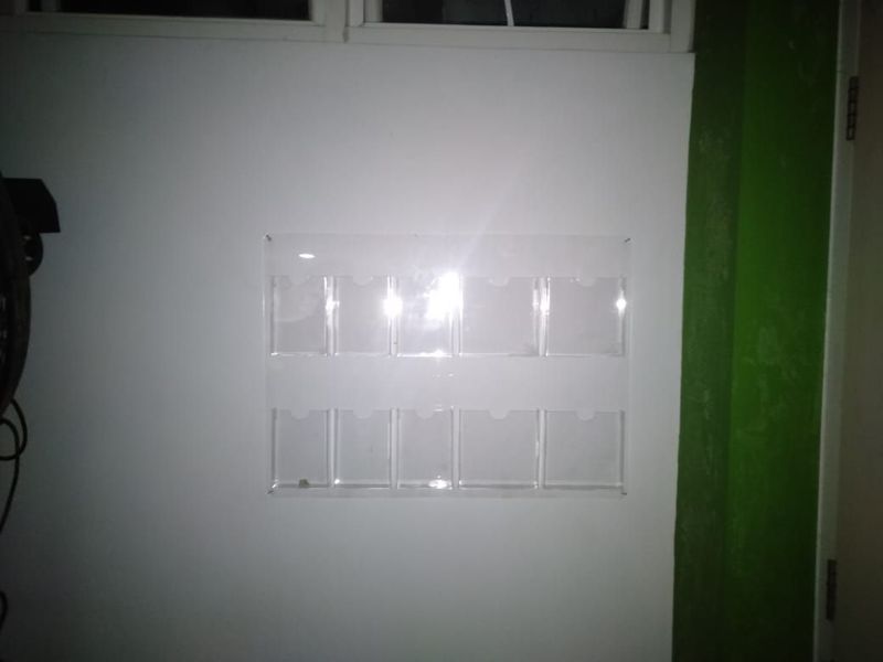 Akrilik Dinding 10 Kotak