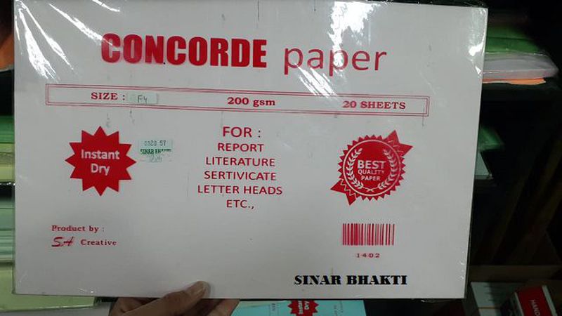 KERTAS CONCORDE F4 WARNA