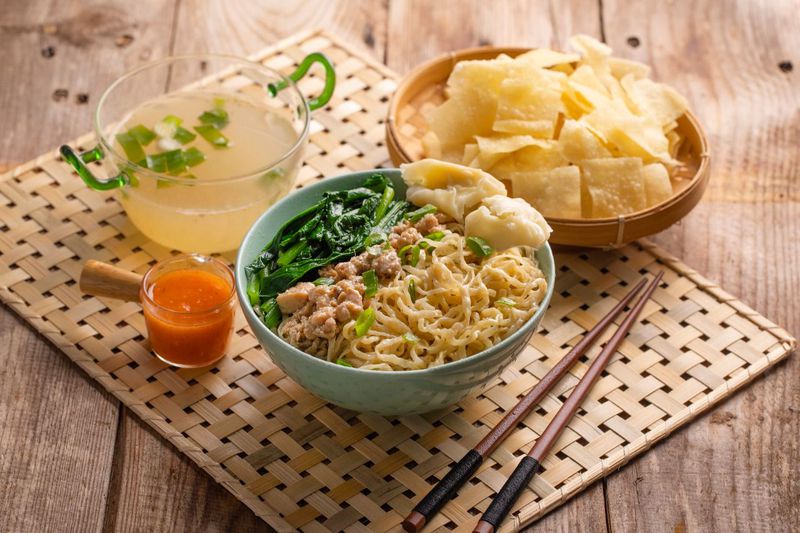 Mie Ayam Mie Gepeng (Kangen Banget) - Yamin Pangsit Rebus