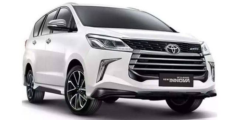 Paket sewa Unit Innova Reborn + Driver tujuan Kediri 1( day )