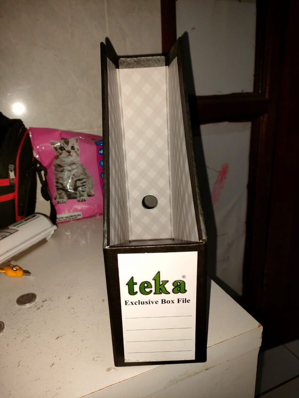 Exclusive Box File Teka