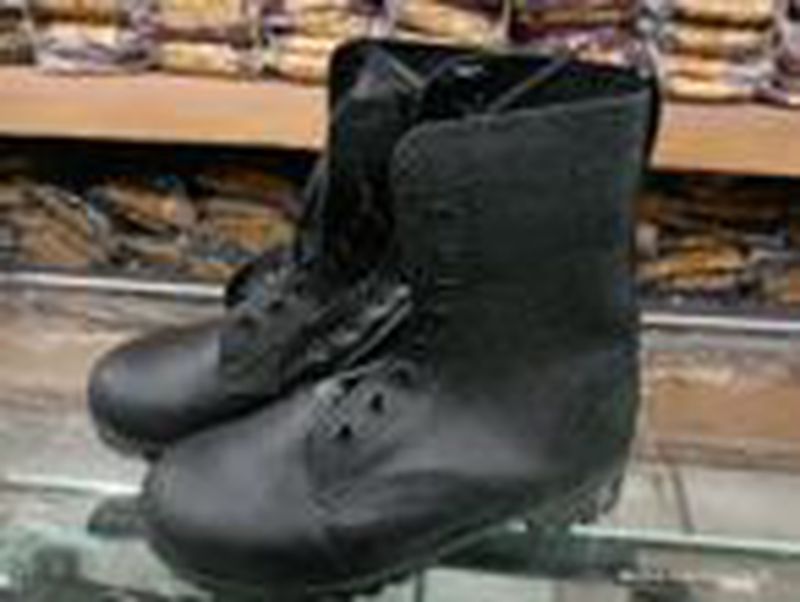 SEPATU PDL KULIT SINTETIS - SIZE 41