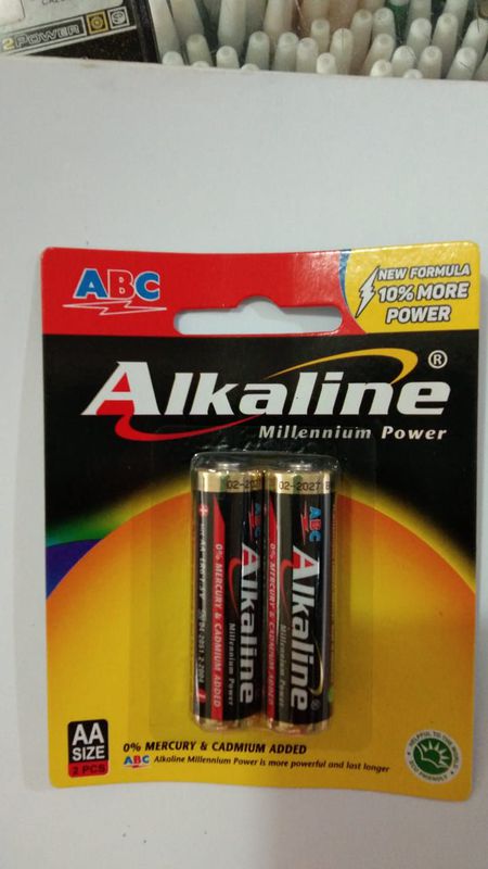 Baterai Alkaline AA Merk ABC