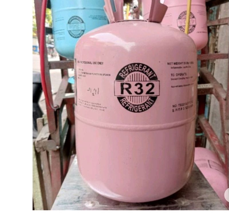 Isi Freon R32 AC Split / PK