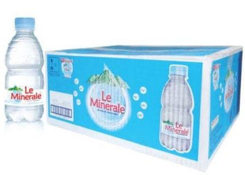 Le Minerale Mini - Dus isi 24 Botol - 330 ml