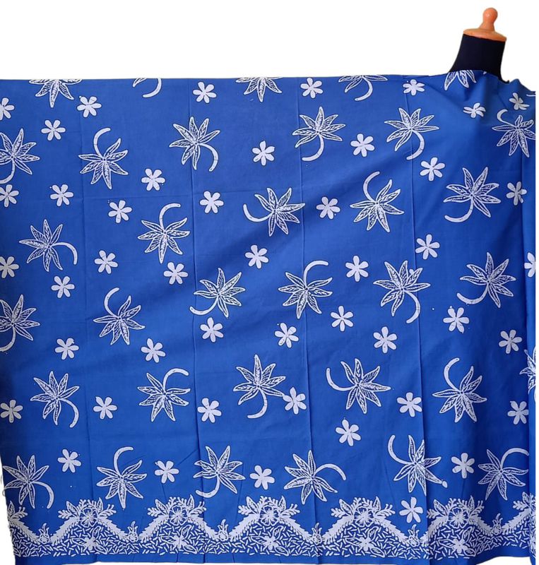 Cinderamata Kain Batik Tradisional