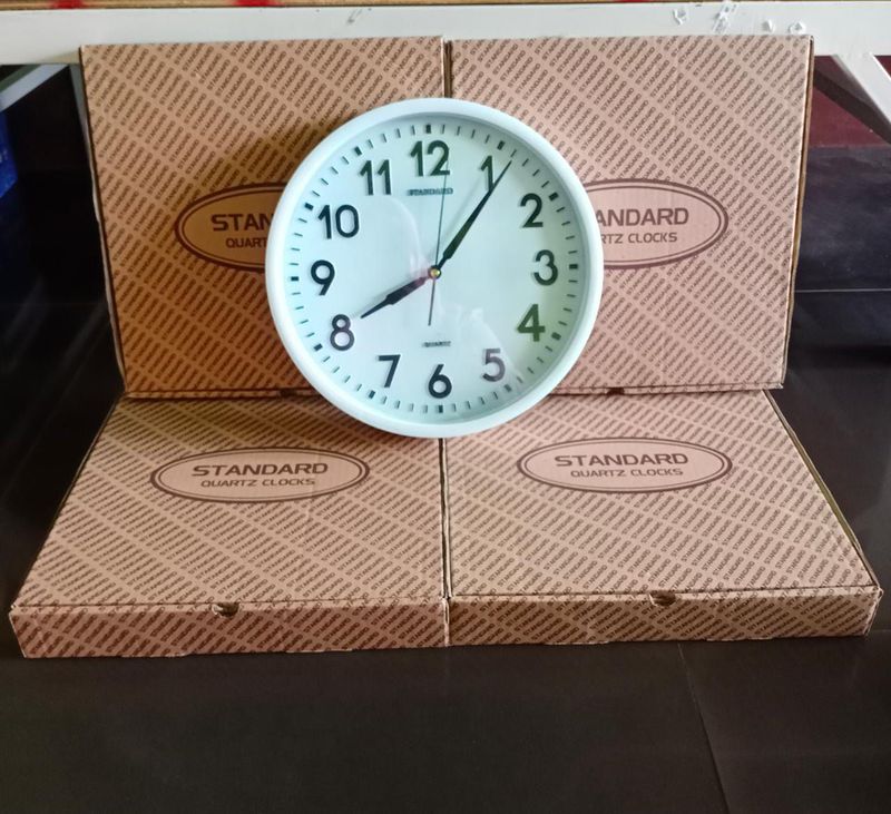 Jam Dinding Standart