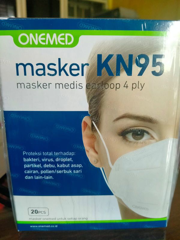 MASKER MEDIS EARLOP