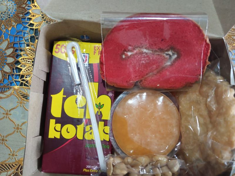 kue box paket 9