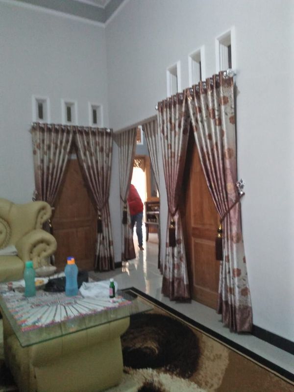 GORDEN KAIN BLACKOUT MODEL MINIMALIS 26