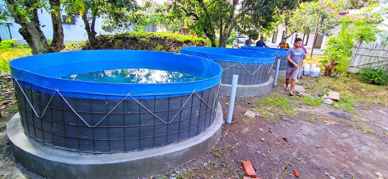 Kolam terpal fullset dan perlengkapannya