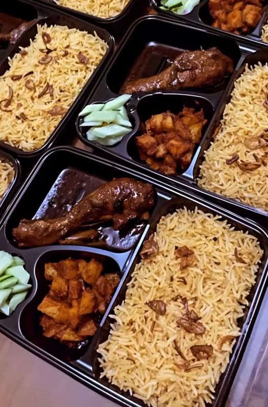 Paket Nasi Box Kebuli Ayam
