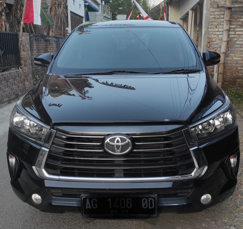 KIJANG INNOVA REBORN (AT)