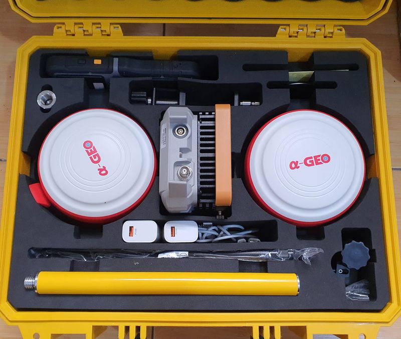 GPS Geodetic RTK ALPHA GEO L300 GNSS