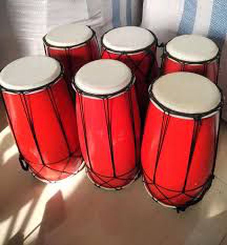 GENDANG (ALAT MUSIK TRADITIONAL)