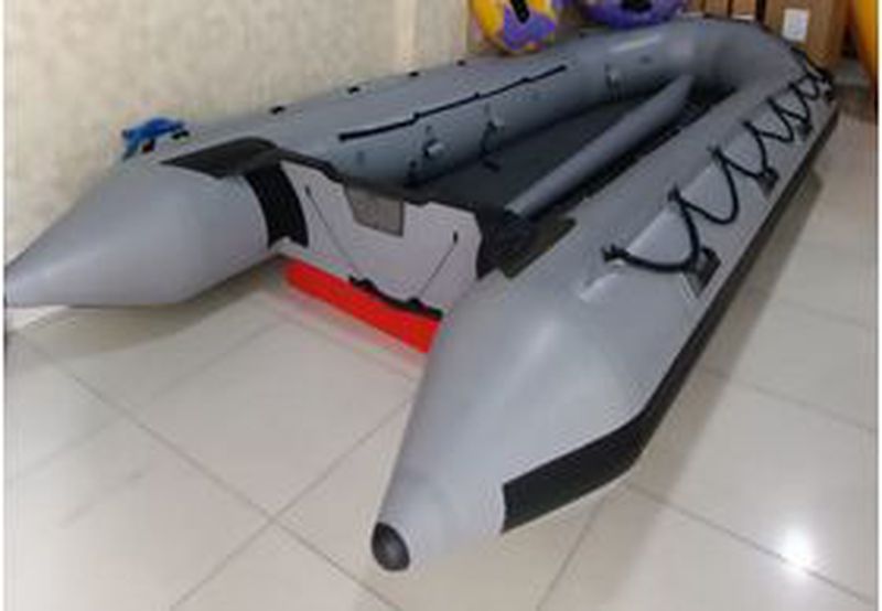 Perahu Karet Hypallon ZPRO LCR 470 kapasitas 10 person