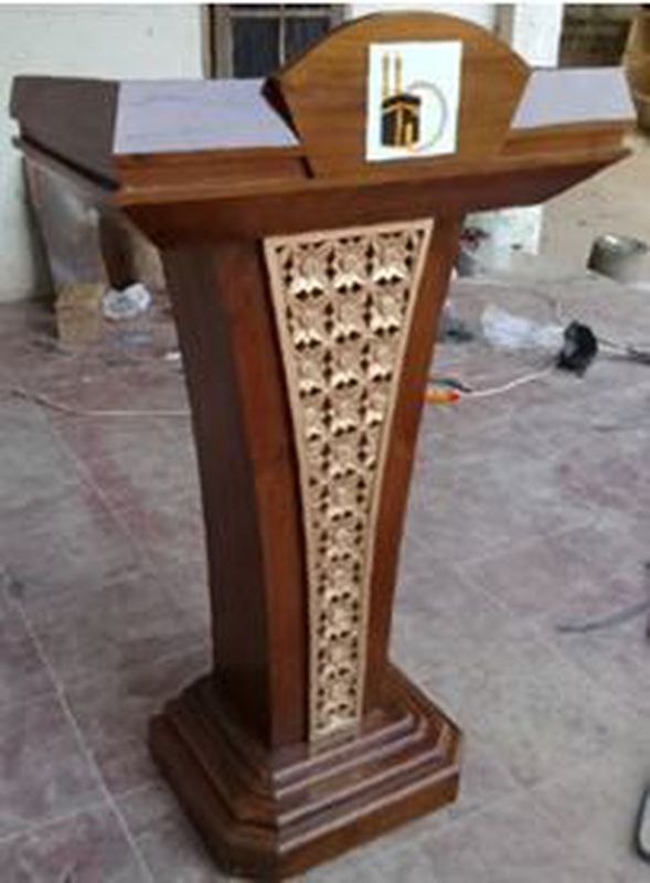 Mimbar Kayu Jati Uk .70 x 40 x 120 cm