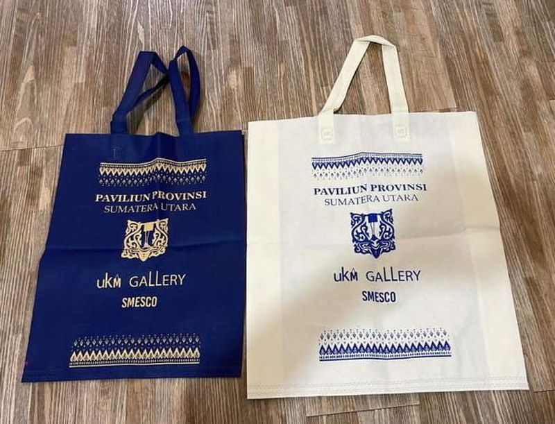 goodie bag bahan canva custom