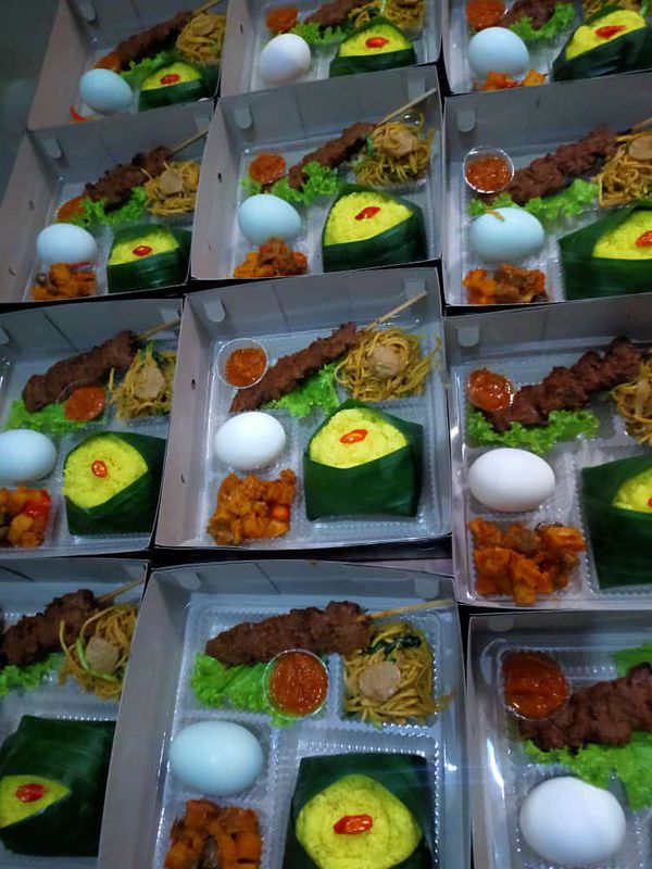 NASI KUNING 29