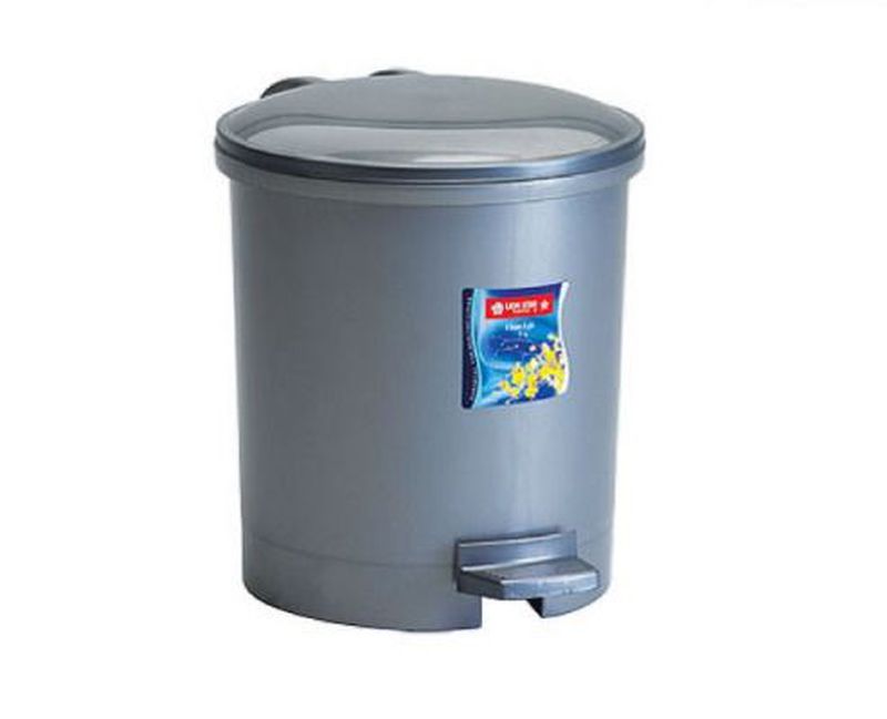 LION STAR C-12 Round Step on Dustbin 5 Litres (Tempat Sampah Injak 5 Lt)