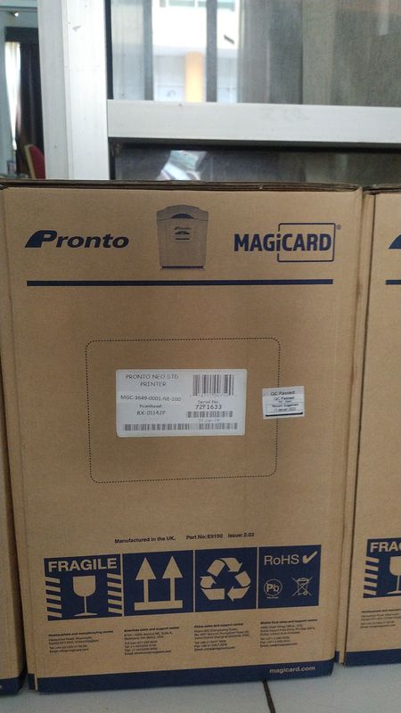 printer id card pronto neo