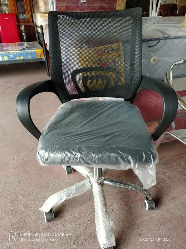 kursi putar staf Jaring