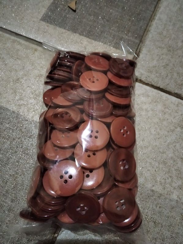 Kancing Polos - Cokelat