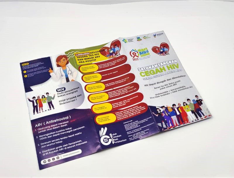 LEAFLET AIDS