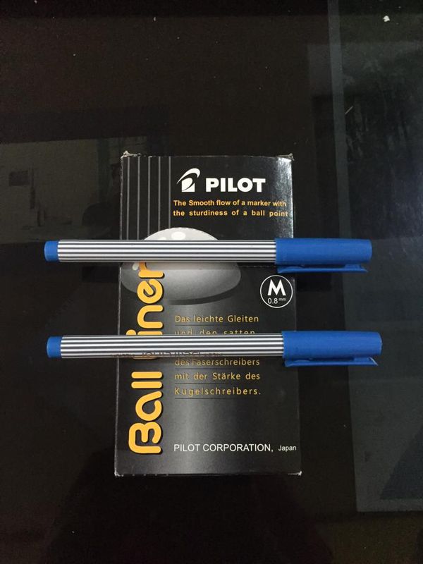Ballpoint Pilot Balliner Biru
