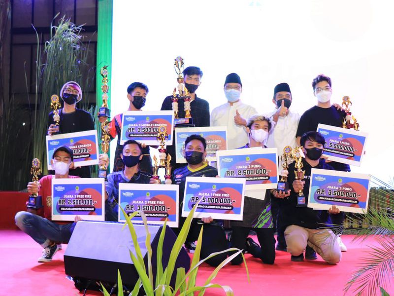 PAPAN SERAH TERIMA HADIAH