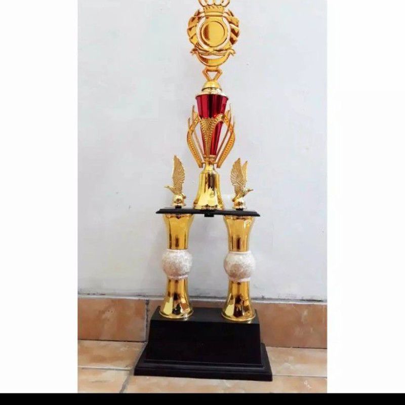 PIALA PENGHARGAAN