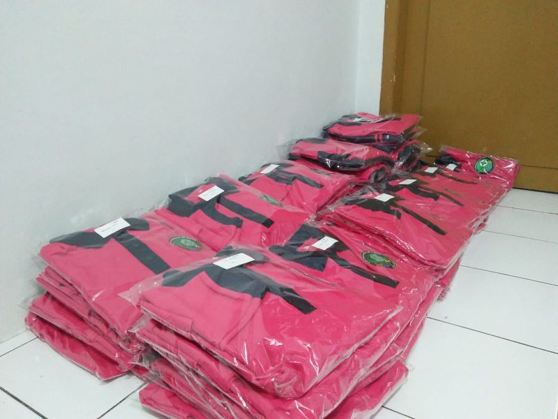 kaos berbahan CVC premiun - Custom