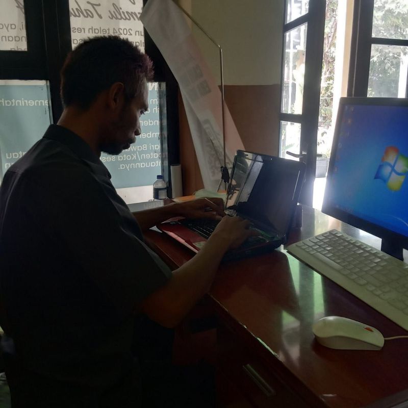 jasa service dan Pemeliharaan Sarana Kantor printer komputer