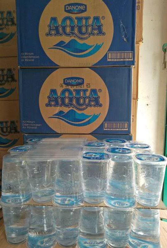Air Mineral Gelas