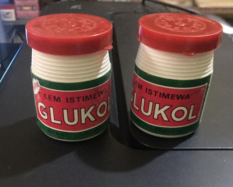 Lem Kertas Tanggung GLUKOL