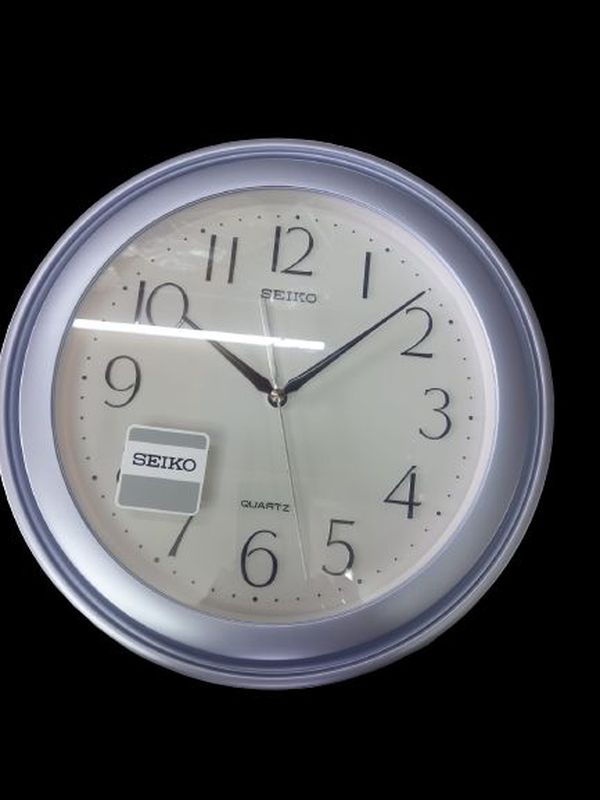 Jam Dinding Seiko Quartz