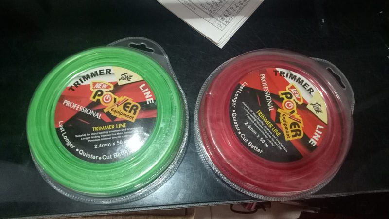 Tali senar mesin pemotong rumput