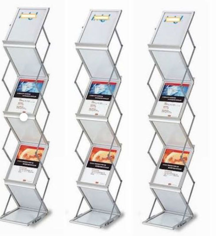 Rak Brosur Acrylick 4/7 Susun Stand - 7 Susun