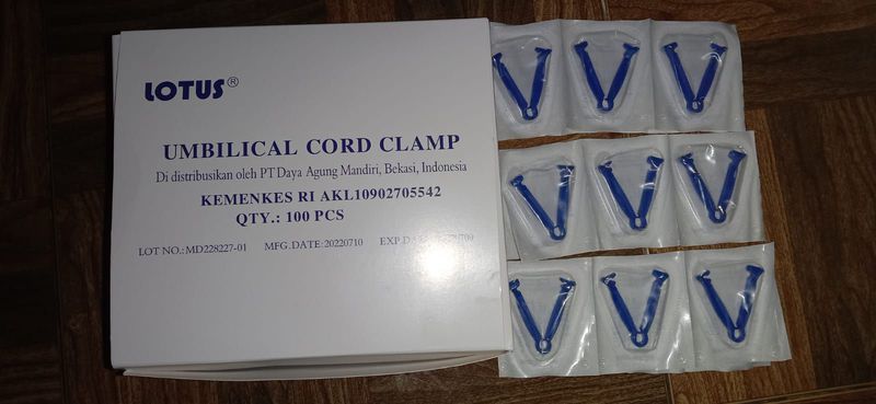 Umbilical Coard Clamp / Klem Tali Pusat Per pcs